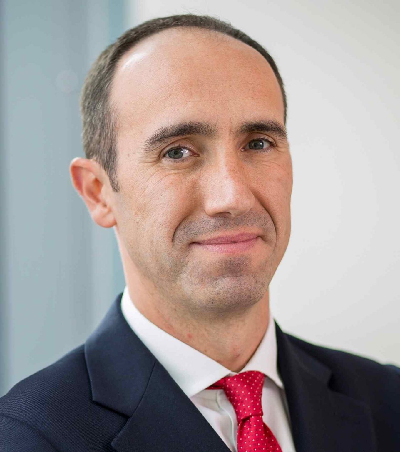 Muzinich amplía su equipo en España con Luis Vitores, Managing Director ...