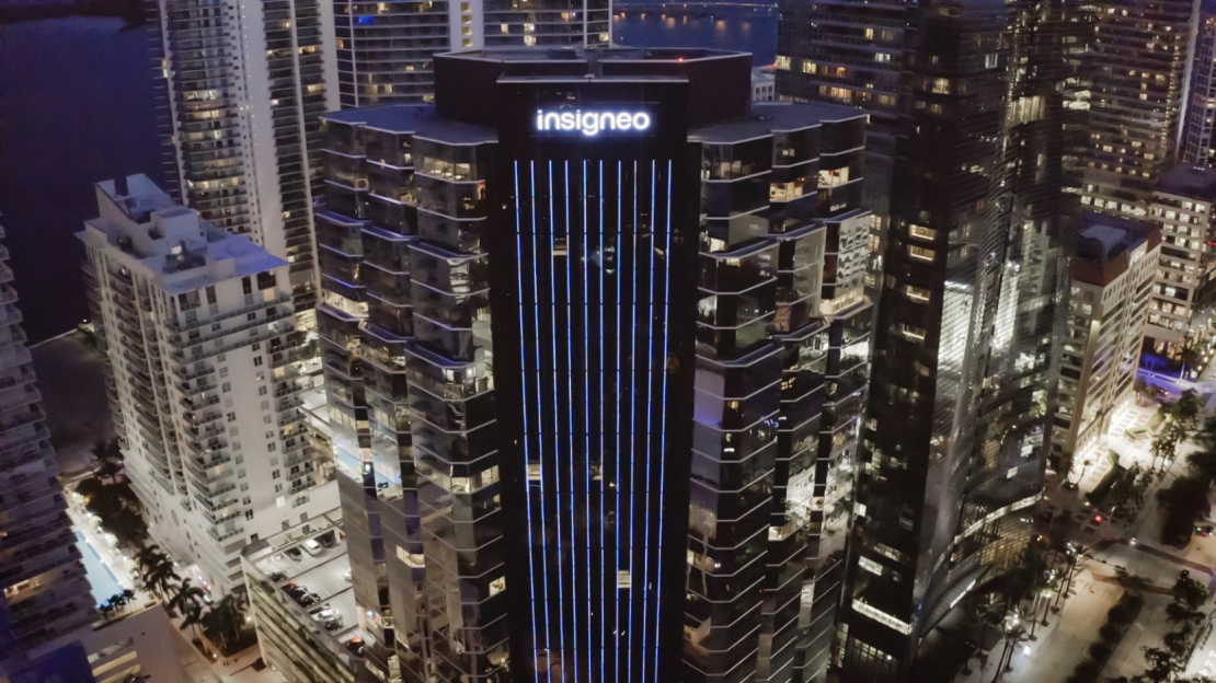 Insigneo Lights Logo Atop Its Miami Headquarters - Funds Society