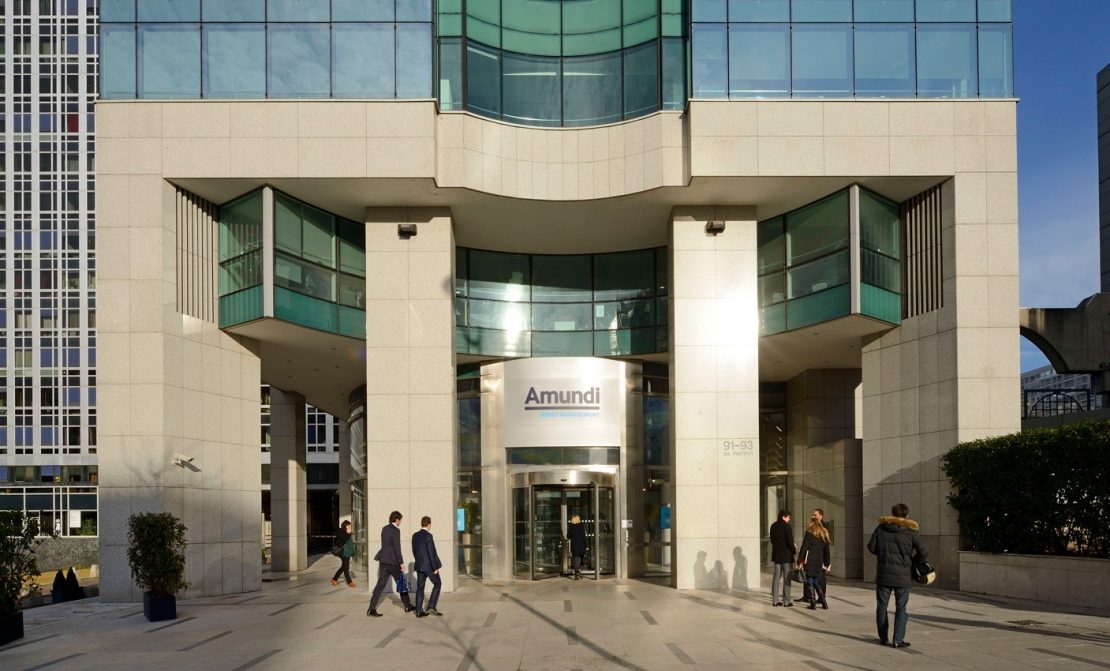 Amundi llega a un acuerdo estratégico con Victory Capital para ganar ...