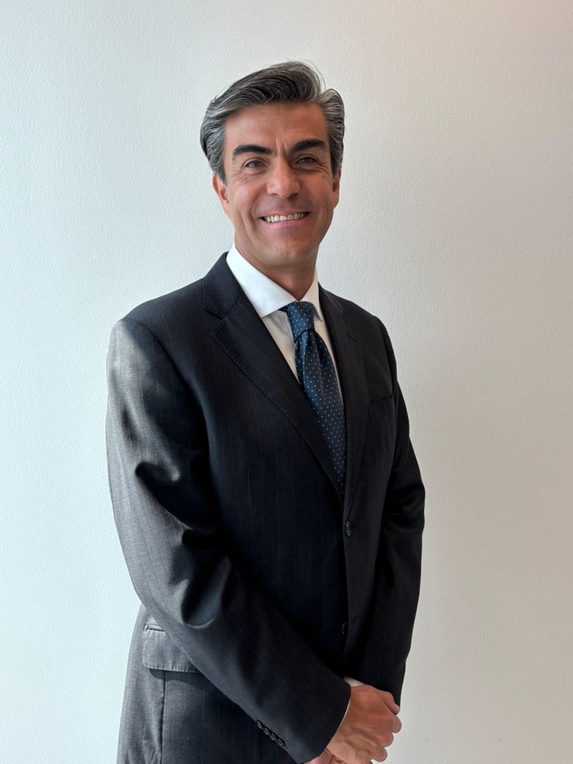 LarrainVial nombra a Raul Morales Bernal - Funds Society